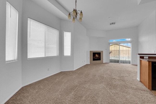 Beautiful 3/2 home! Corner lot in gated community!! Off-Campus Housing ...