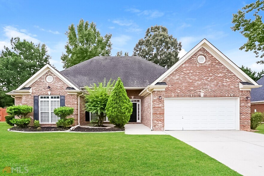 325 Arbor Ridge Pkwy - House for Rent in McDonough, GA | ForRent.com