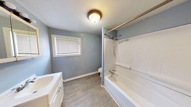 Now Available! Small cape code on a corner... House - House Rental in ...