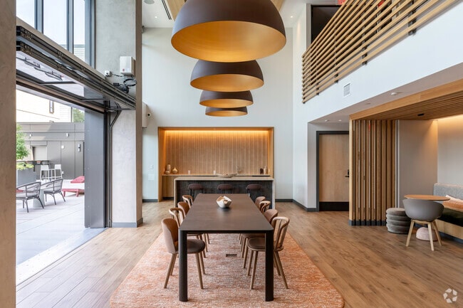 Northeastern University | Off-Campus Housing Search