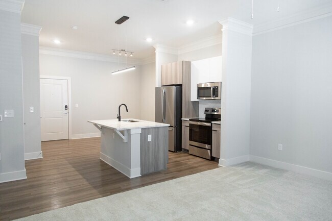 University of North Carolina at Chapel Hill | Off-Campus Housing Search