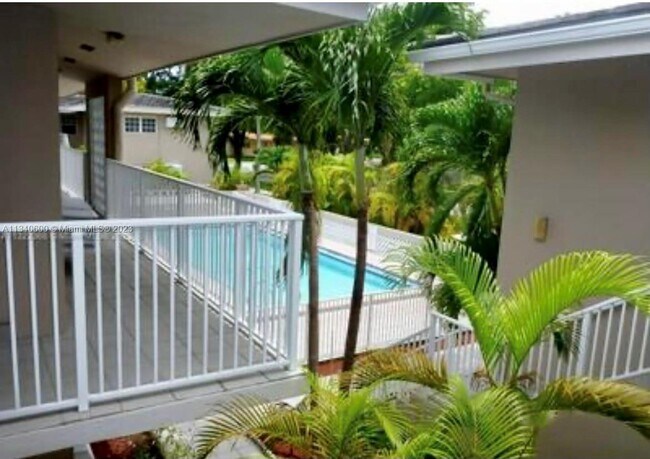 6565 Santona St Condo Unit B12A - Condo for Rent in Coral Gables, FL ...