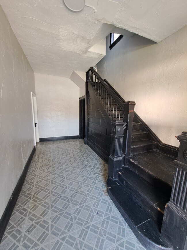454 Freeport St Apartments - New Kensington, PA | ForRent.com