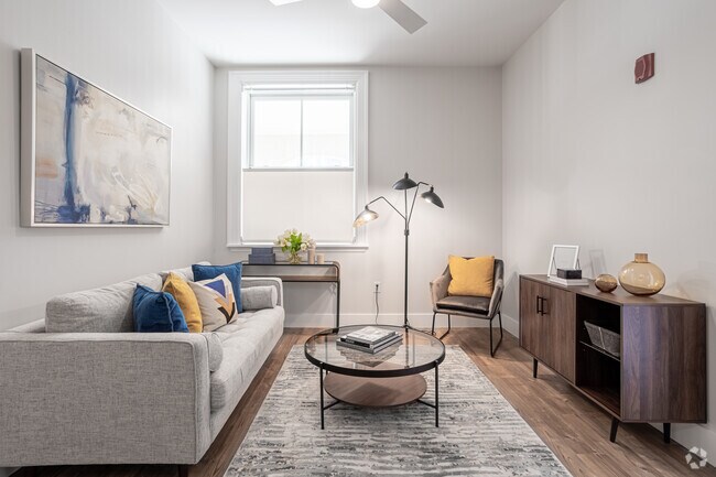 Suffolk University | Off-Campus Housing Search