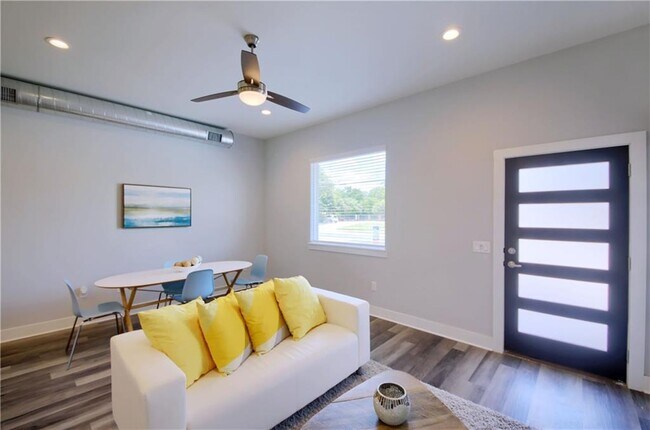 6001 Bolm Rd Condo Unit 7 - Condo for Rent in Austin, TX | ForRent.com