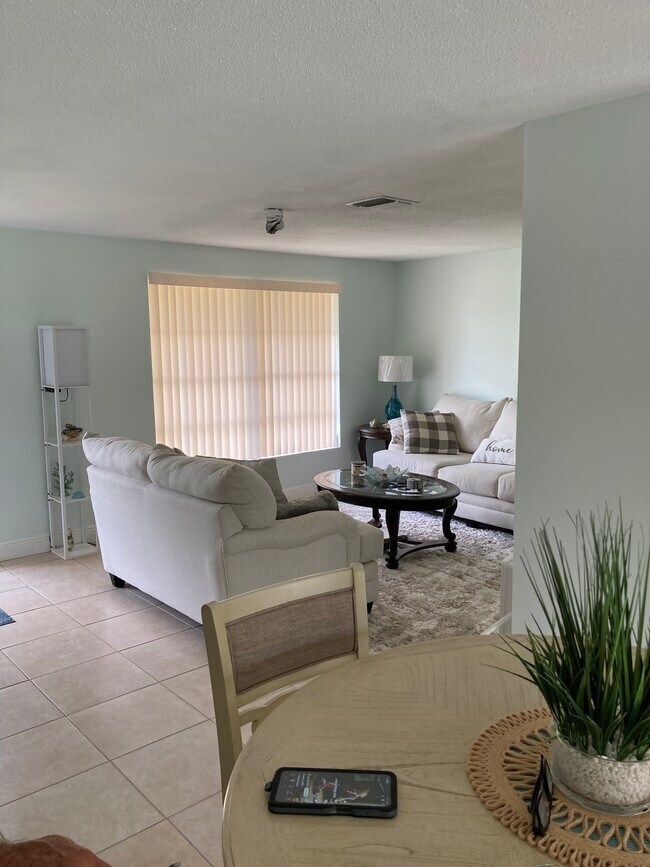 320 Kenova St House - House Rental in Port Charlotte, FL | ForRent.com