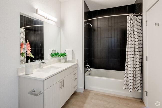 Regis University | Off-Campus Housing Search