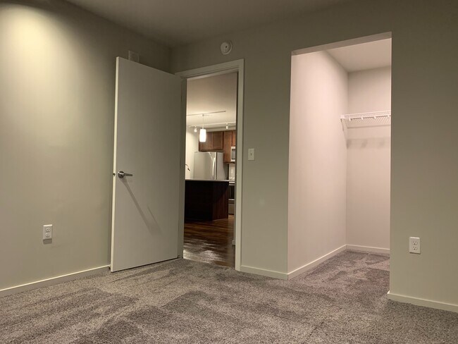 The Atlas Apartments | Creighton University | Off-Campus Housing Search