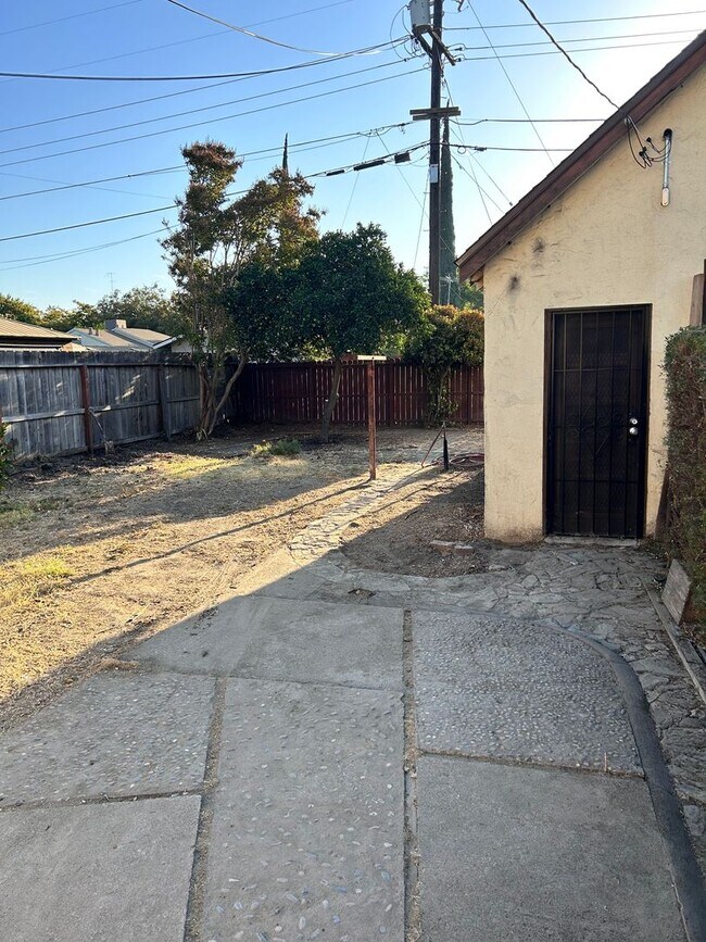 4 Bedroom/2 Bath Modesto Ca House - House Rental in Modesto, CA ...