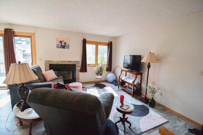 Quiet, Clean, and Peaceful. Very nicely up... Rental - Casas en ...