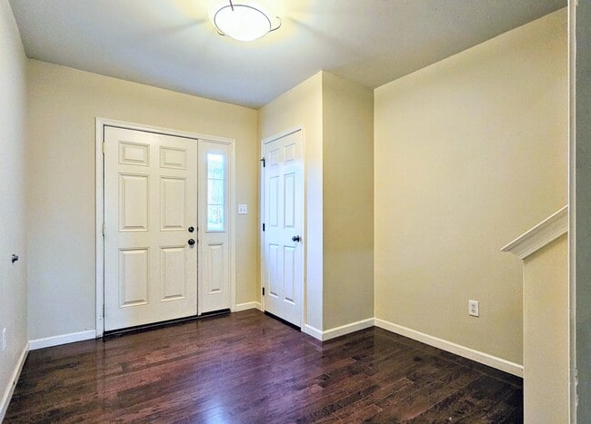 117 Ironwood Ct Off-Campus Housing, Denver, PA