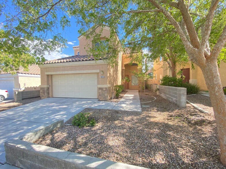 9013 W Dorrell Ln - House for Rent in Las Vegas, NV | ForRent.com