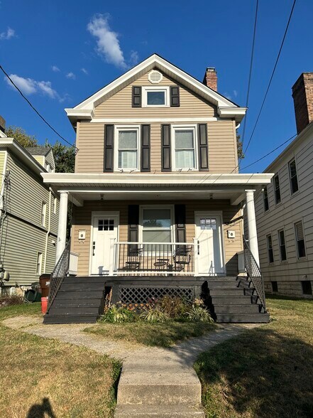 3736 Elsmere Ave Unit #2 - Apartment for Rent | Cincinnati, OH ...