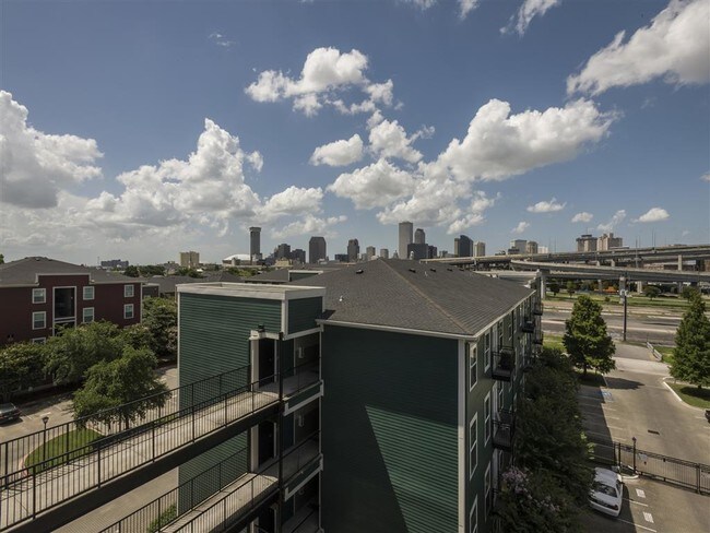 Tulane University | Off-Campus Housing Search