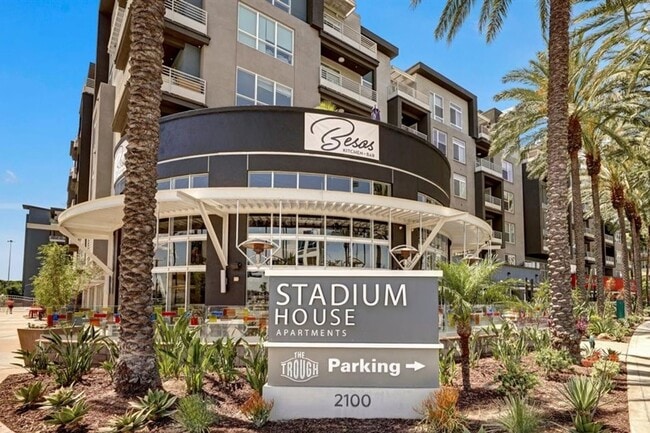 Chapman University | Off-Campus Housing Search