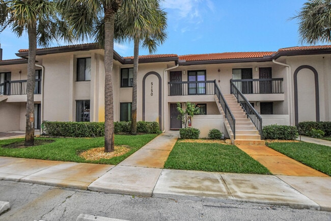 5150 E Club Cir Unit 104 - Condo for Rent in Boca Raton, FL | ForRent.com