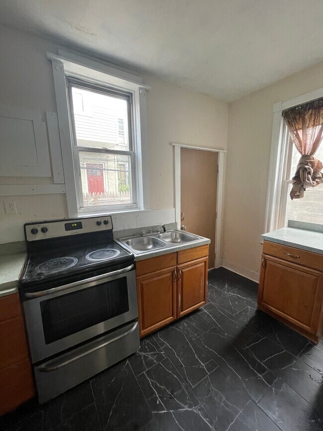 3911 N Percy St Rental - House Rental in Philadelphia, PA | ForRent.com