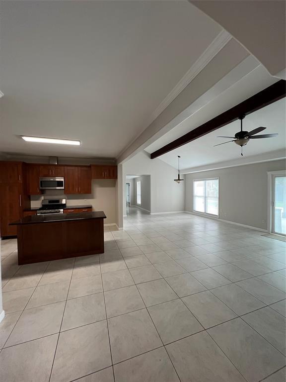 18214 Kings Row - House Rental in Houston, TX | ForRent.com