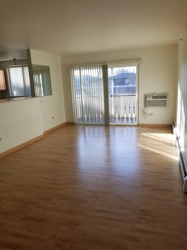 290 N Westgate Rd Unit 216 Off-Campus Housing, Mount Prospect, IL