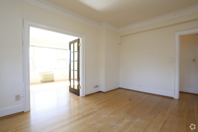 Yugo Seattle Wilsonian Apartments - Seattle, WA | ForRent.com