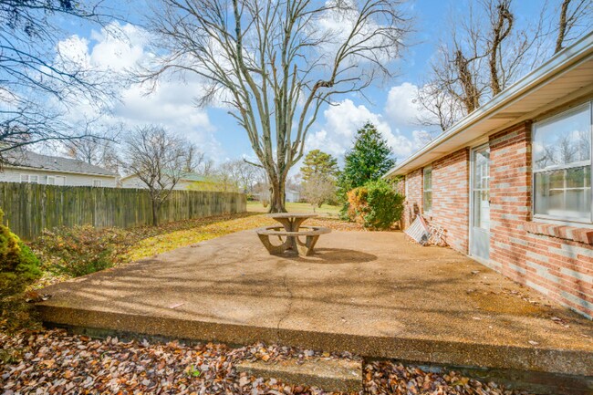 204 Rutherford Ave Rental For Rent in Franklin, KY | ForRent.com