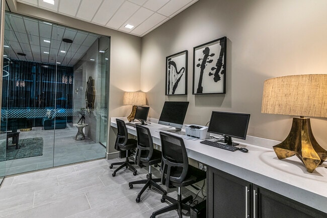 Tulane University | Off-Campus Housing Search