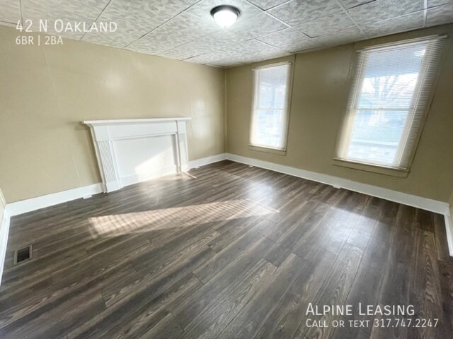 6 Bedroom detached garage/workshop combo (... - House Rental in ...