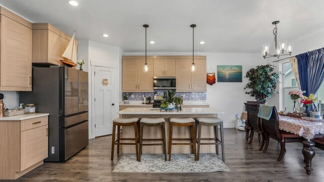 4162 W Gate Keeper Dr Off-Campus Housing, Herriman, UT