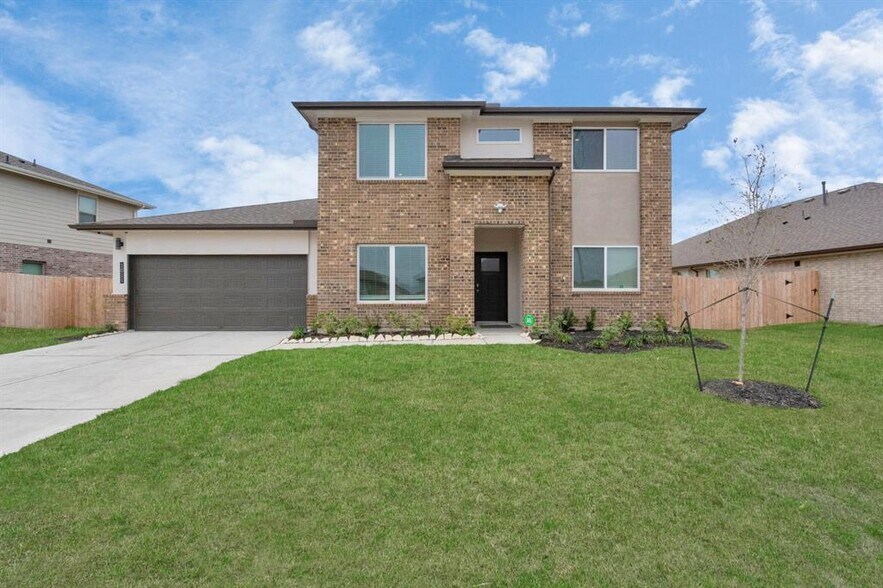 1011 Pk Crst Dr - House for Rent in Missouri City, TX | ForRent.com
