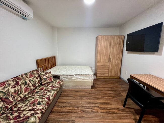 1575 S Beretania St Unit Central Plaza - Honolulu, HI | ForRent.com