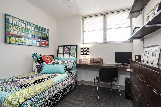 Courtyards Student Apartments | University of Florida | Off-Campus ...