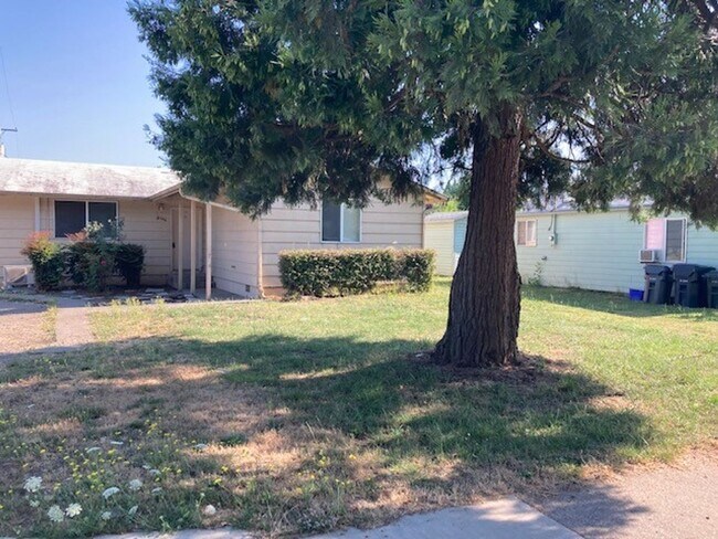 (BRU 4 4266) Nice 3 bed,1 bath Home- Move ... - House Rental in ...