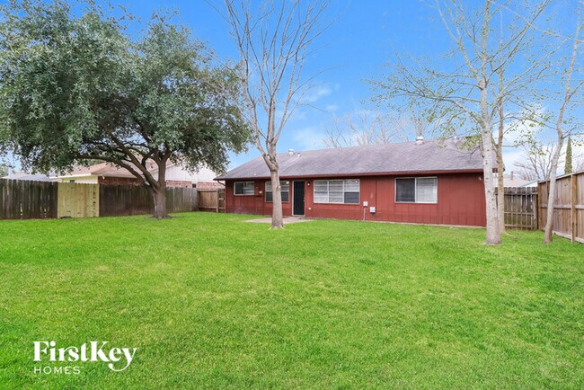 7426 Dew Mist Ln Rental - House Rental in Houston, TX | ForRent.com