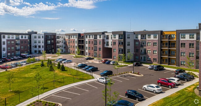 Lyra Apartments For Rent in Coon Rapids, MN | ForRent.com