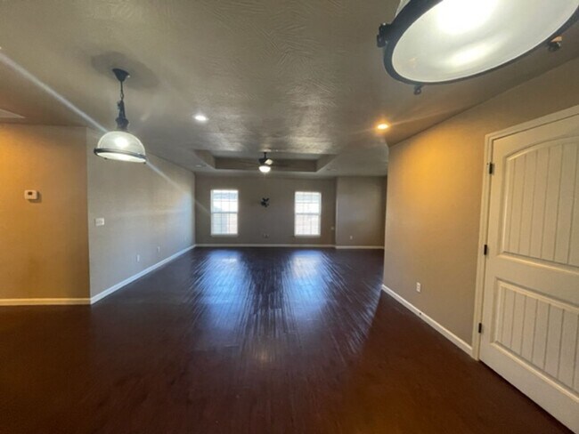 This Gorgeous All Brick and Stone Patio Ho... - House Rental in Nixa ...