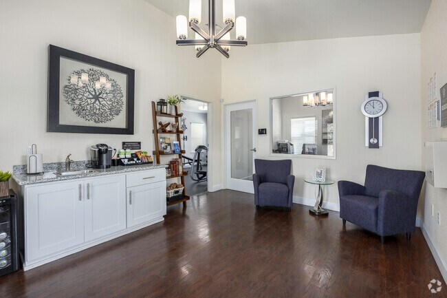 The Oaks at Hackberry Apartments - Sacramento, CA | ForRent.com