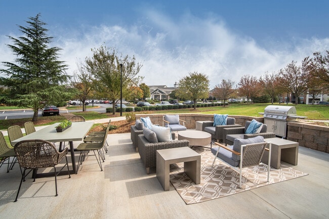 Crescent Park Commons Apartments - Greer, SC | ForRent.com