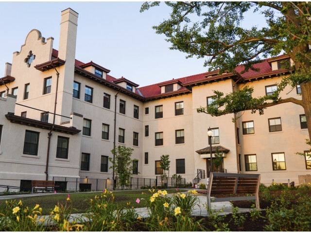 Suffolk University | Off-Campus Housing Search