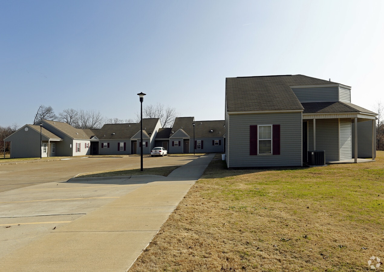 Turrell Manor Apartments - Turrell, AR | ForRent.com