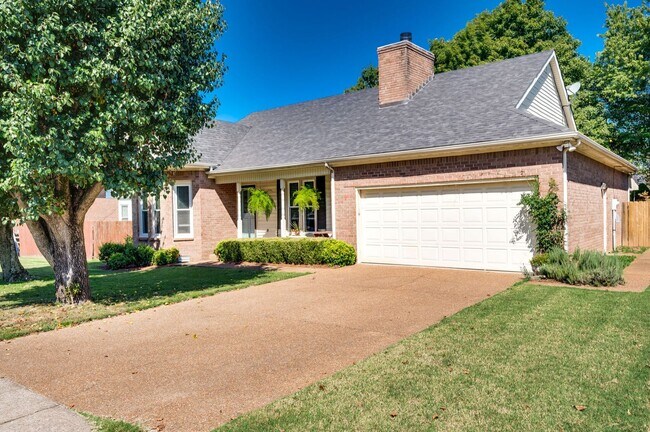 Awesome Fully Furnished 3BE/2BA in the Gre... House - House Rental in ...