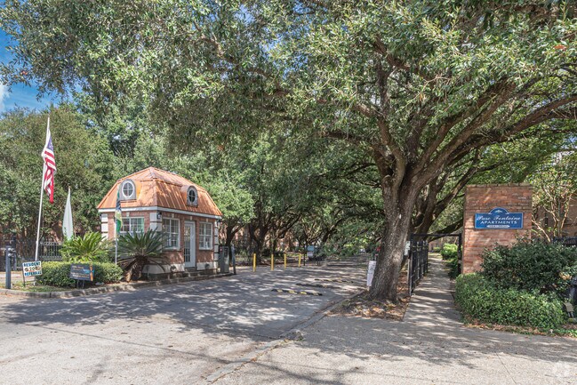 Parc Fontaine Apartments For Rent in New Orleans, LA | ForRent.com