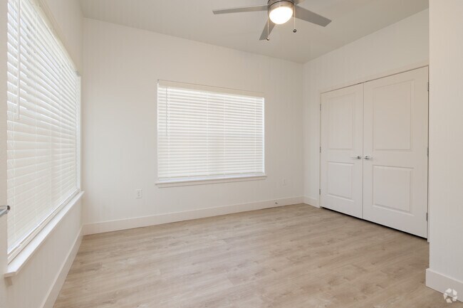 InterQuest Ridge Apartments - Colorado Springs, CO | ForRent.com