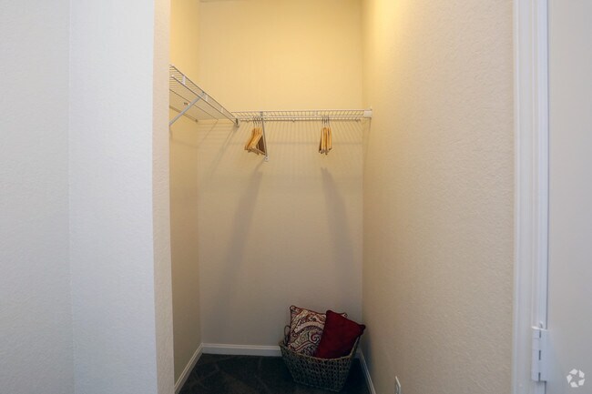 The Flatts Starkville Apartments | MS State Off-Campus Housing Website ...