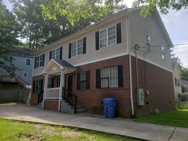 MUST HAVE FOUR BEDROOM SECTION 8 VOUCHER - House Rental in Atlanta, GA ...