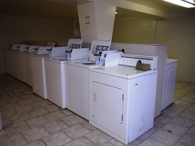 Wade Estates Apartments - Schenectady, NY | ForRent.com