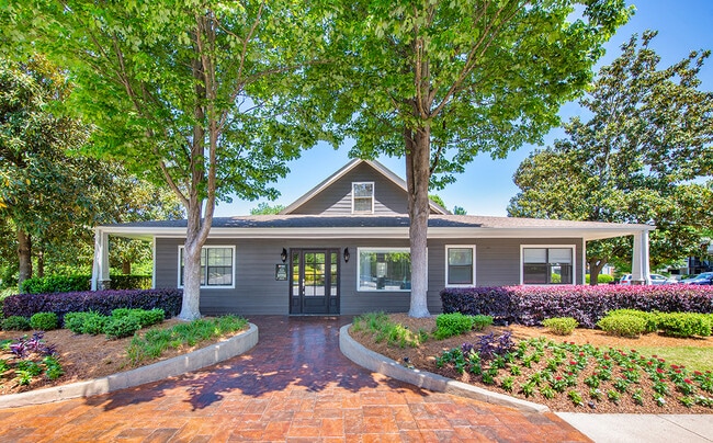 MAA Howell Commons Apartments For Rent in Greenville, SC | ForRent.com