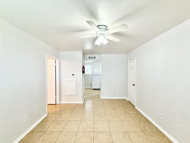 1141 N Durham Dr Unit 9 Off-Campus Housing, Houston, TX