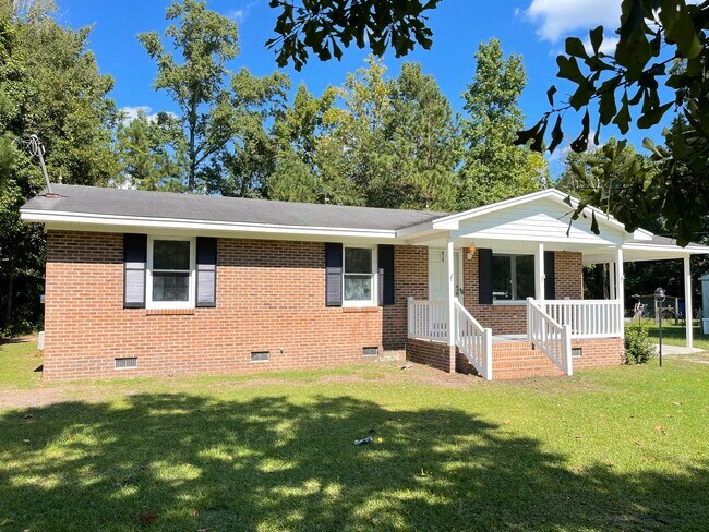 5616 SC-319 House - House Rental in Conway, SC | ForRent.com