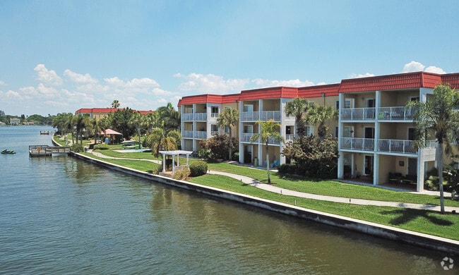 Snell Isle - Saint Petersburg, FL | ForRent.com