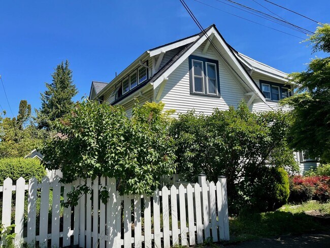 LIPPMAN Unit B - Seattle, WA | ForRent.com